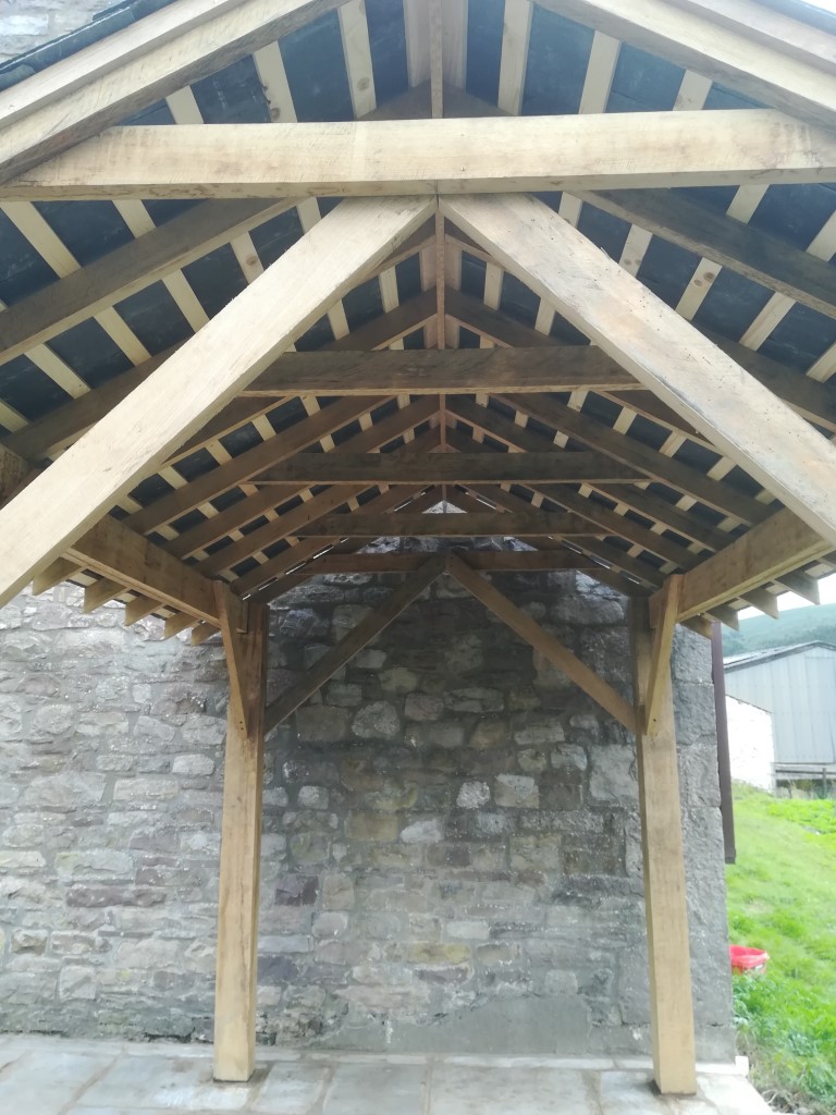 Carpentry / Joinery - CW Oak Design